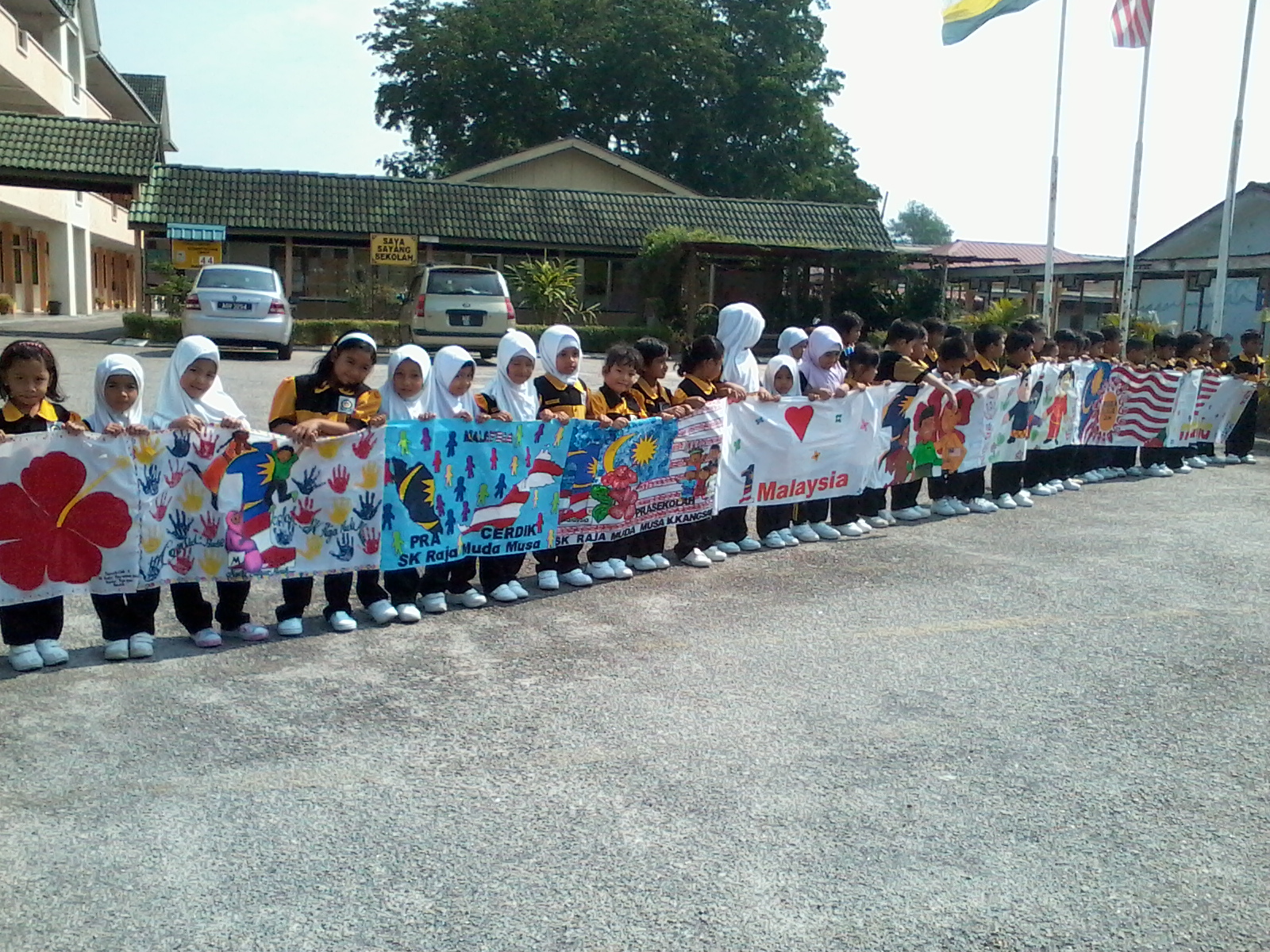 Prasekolah SK Raja Muda Musa: Kain Rentang 1 Malaysia Prasekolah