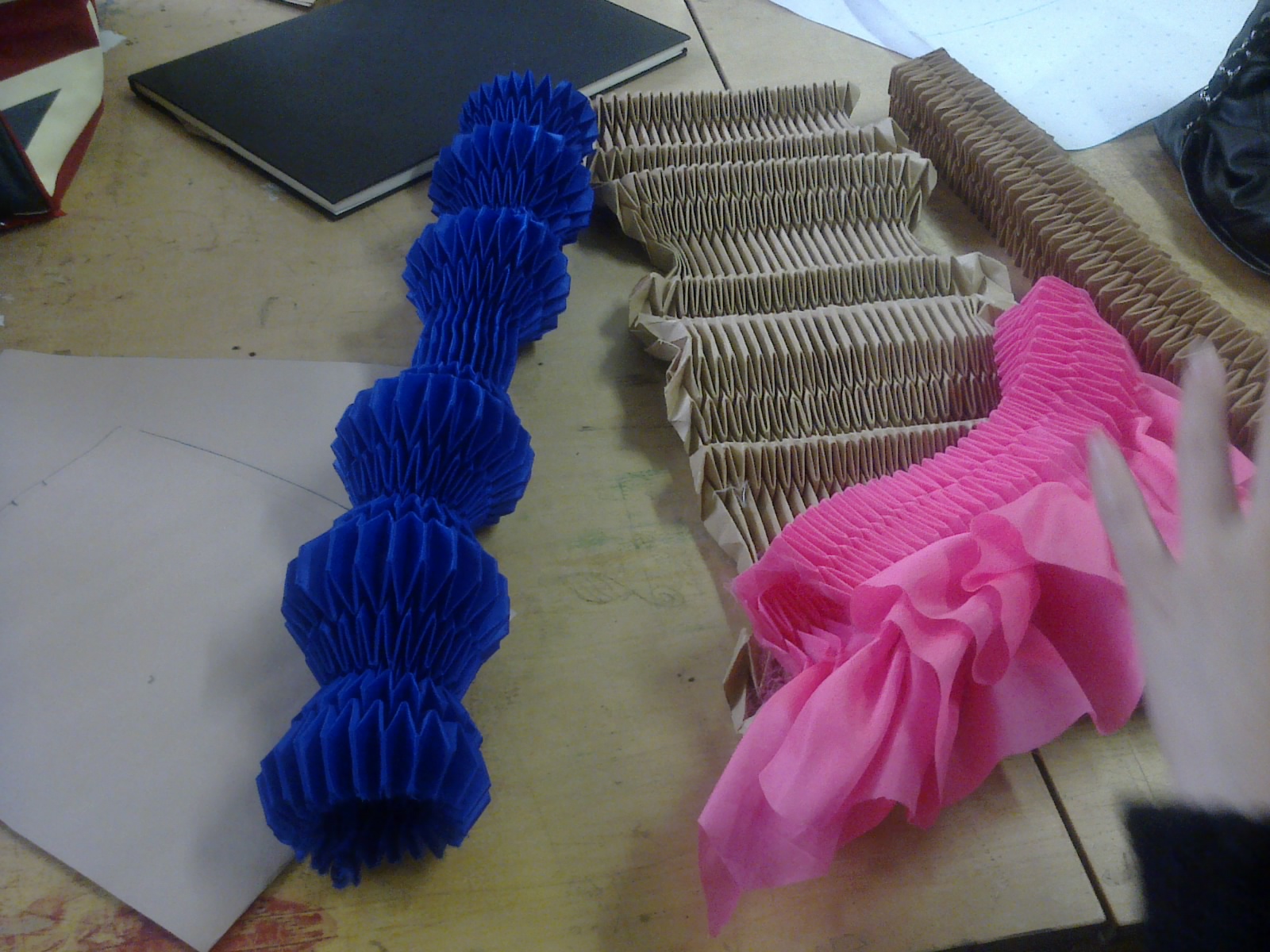 Live Life, Breathe Fashion...see me Grow...: Get Folding/Origami/Pleating