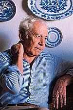 Vivendo o hoje, escrevendo o amanhã: José J. Viega