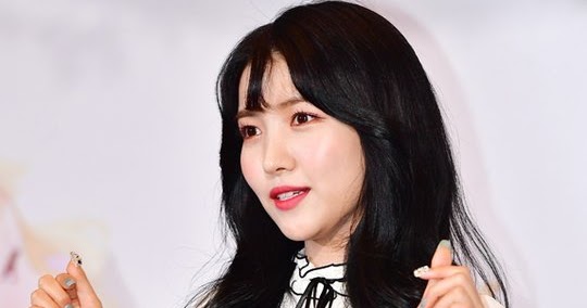 Sowon handles her first public event professionally after the loss of ...