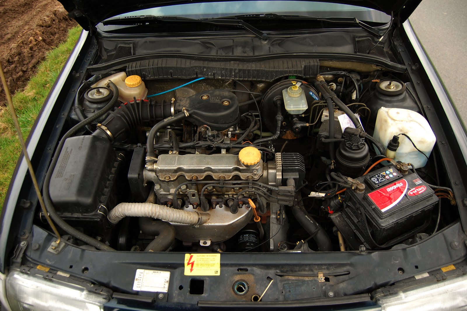 Schlagzeilenkäfer: Spritsparen bei Opel - (Tank)Klappe die zweite