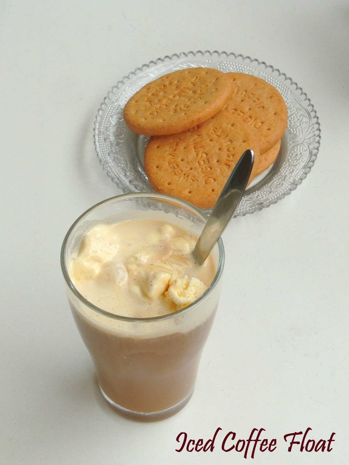 Priya's Versatile Recipes: Iced Coffee Float