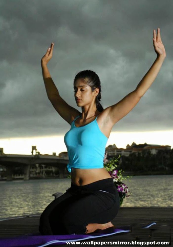 Top 5 beautiful girl yoga pics - Sri Krishna wallpapers gallery world wide