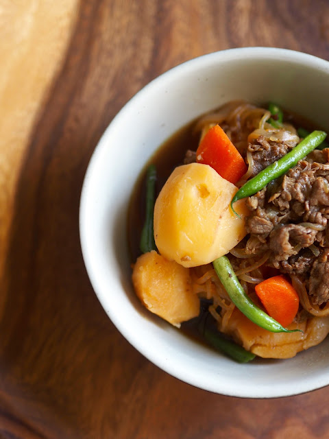 Da Washoku Kitchen: NIKUJAGA (Meat and Potato Stew)