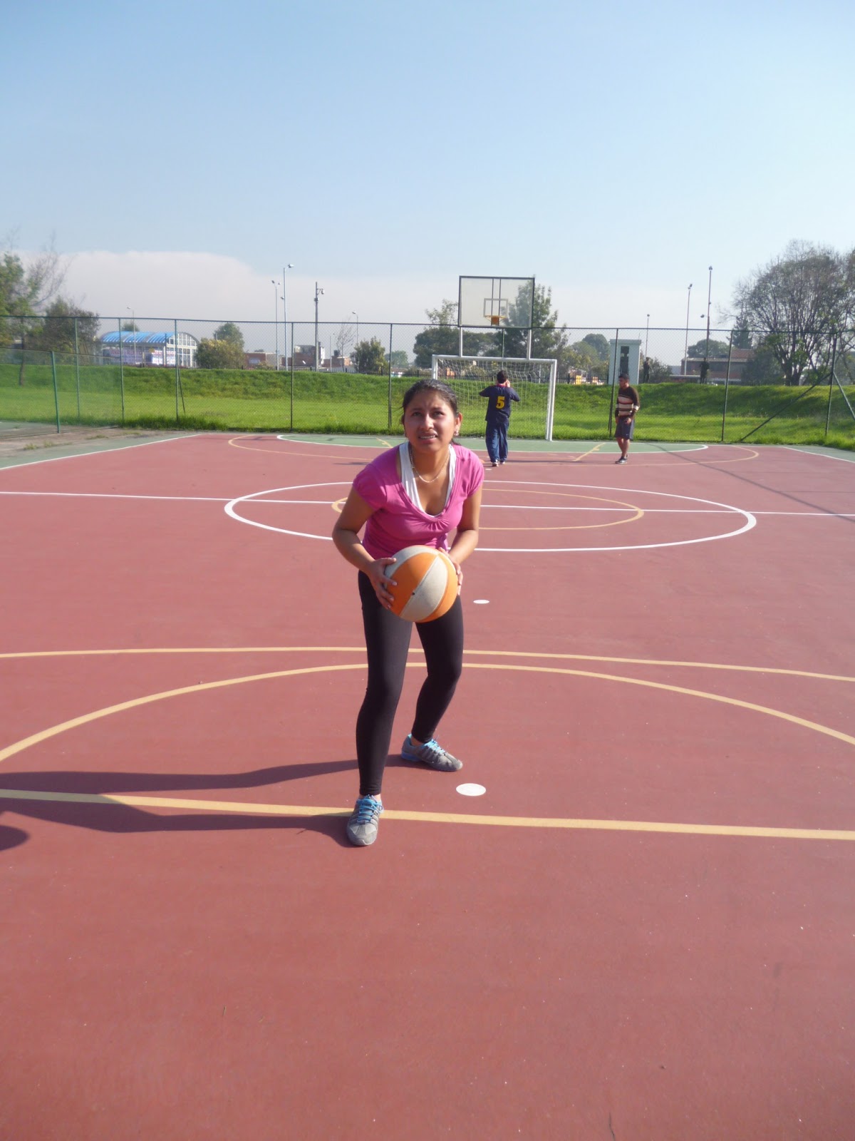 BALONCESTO : EL REBOTE Y LAS FINTAS