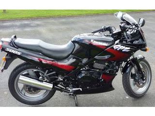 motorcycles: Kawasaki GPZ500S