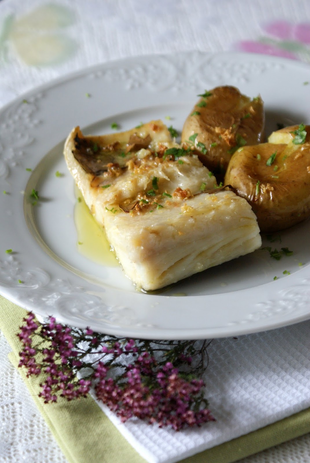 Intrusa na Cozinha: Bacalhau assado com batata a murro