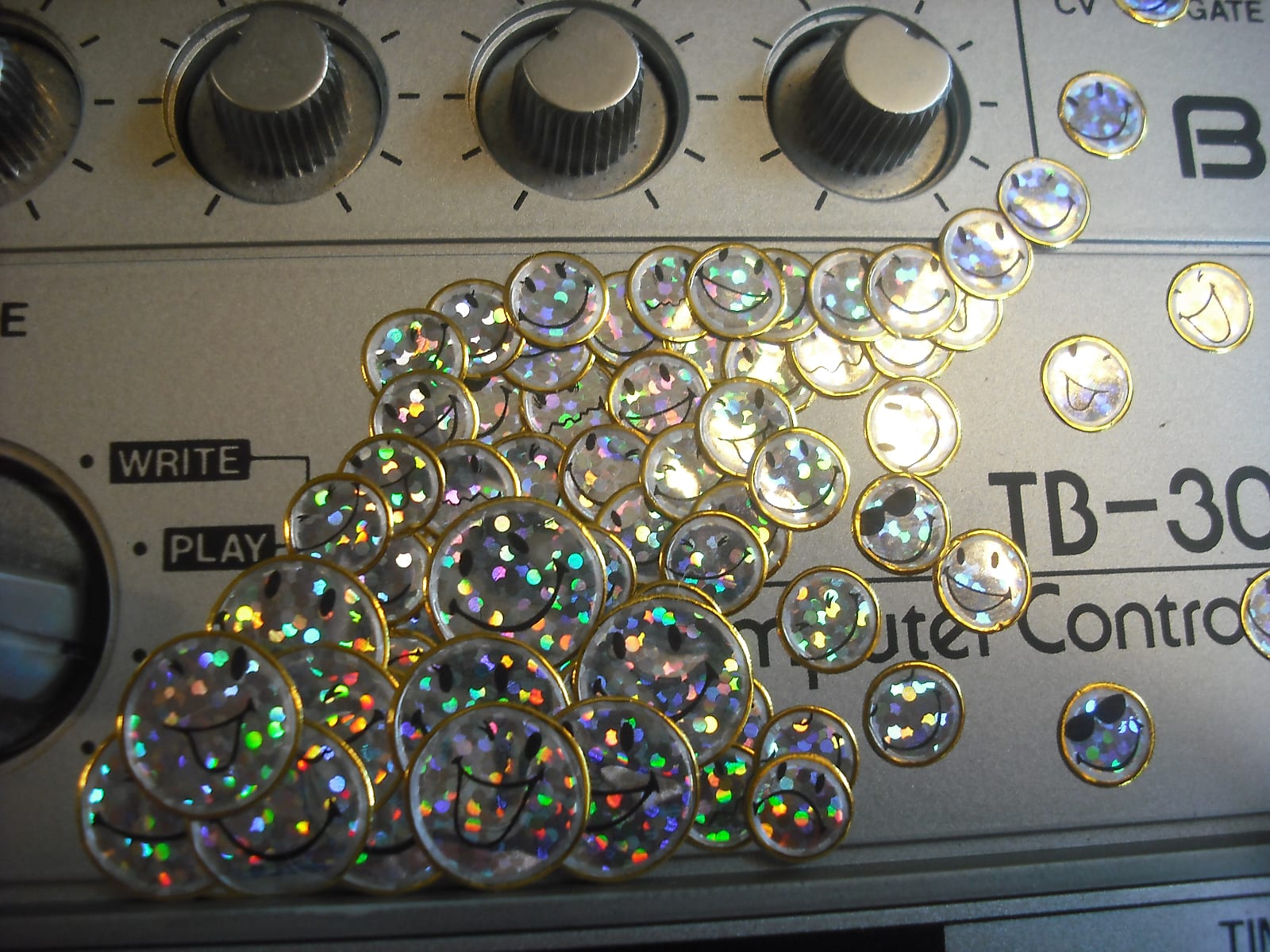 MATRIXSYNTH: Roland TB-303 Bass Line Synthesizer SN 231500 w/ Smiley ...