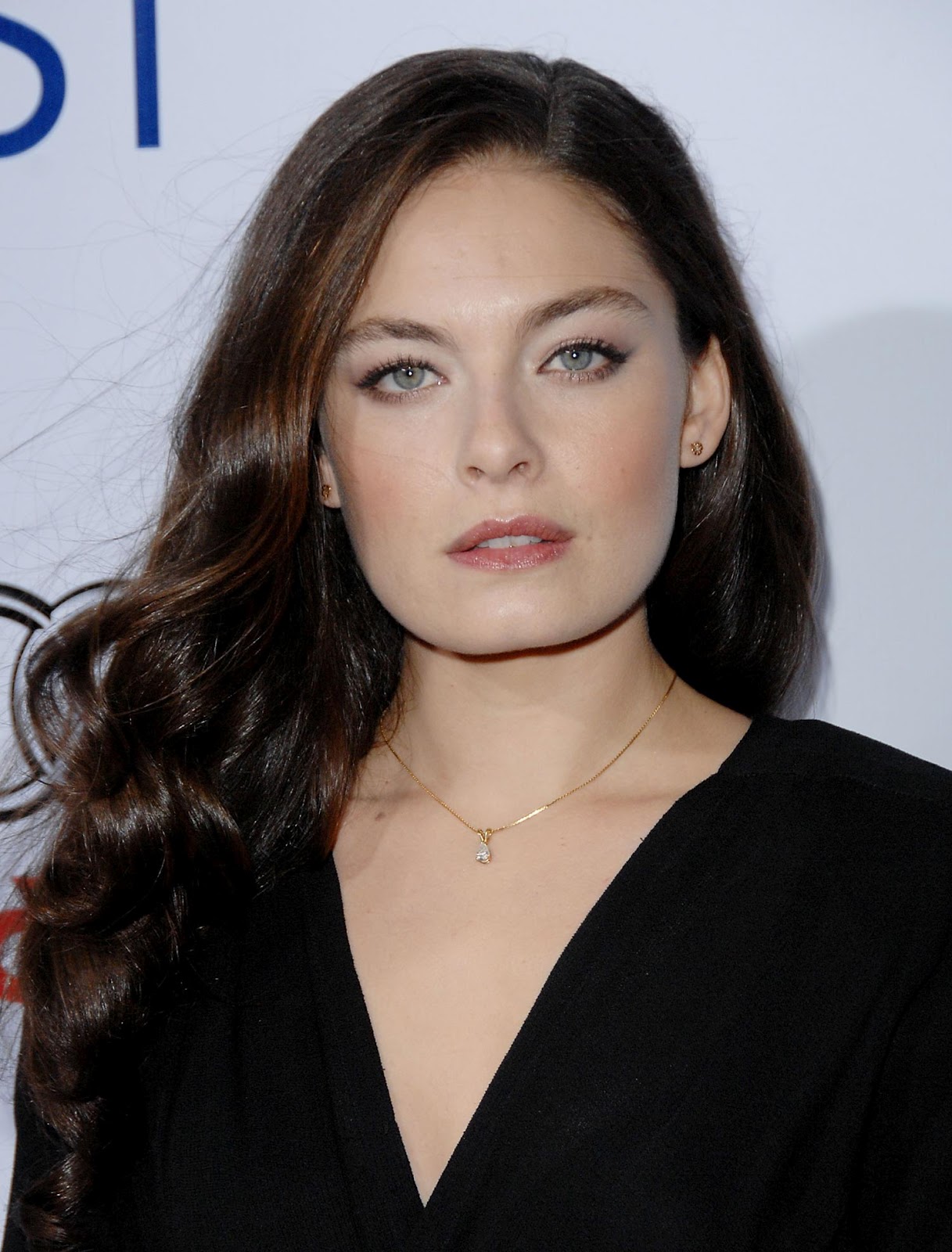 Matagi Mag Beauty Pageants: Alexa Davalos