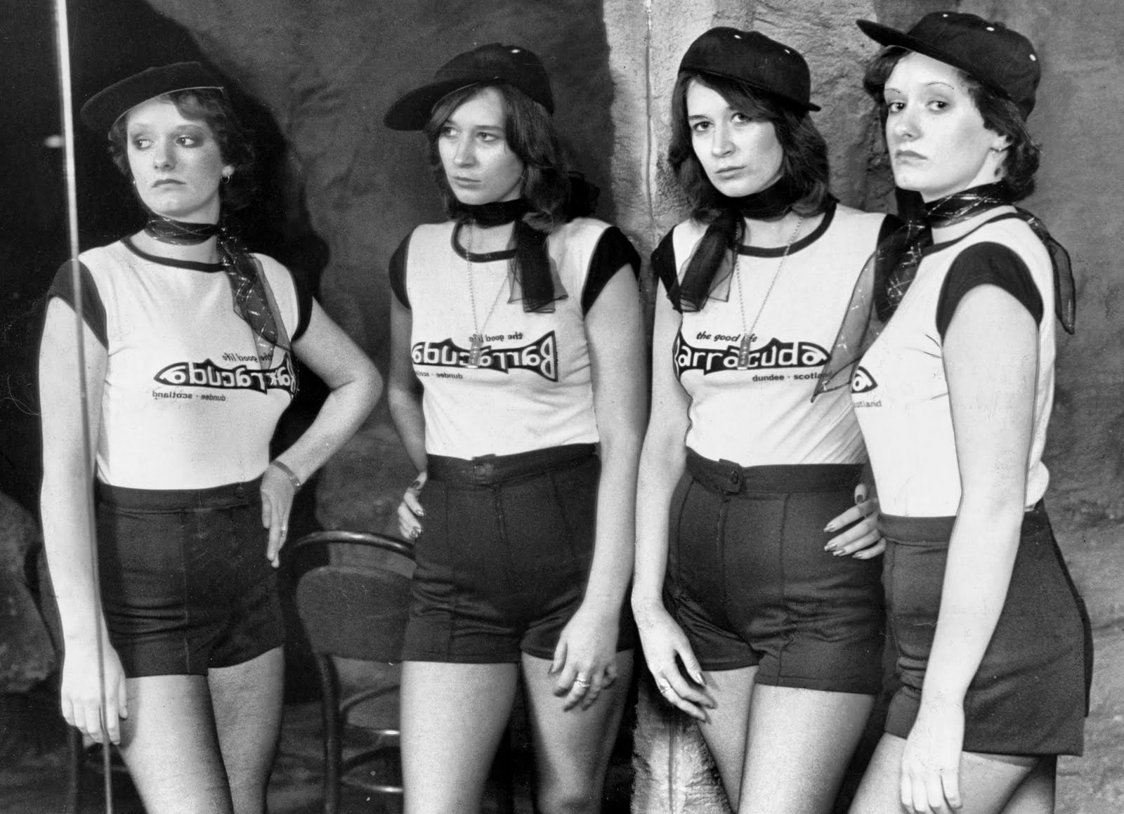 RETRO DUNDEE: THE BARRACUDA GOOD LIFE - 70'S