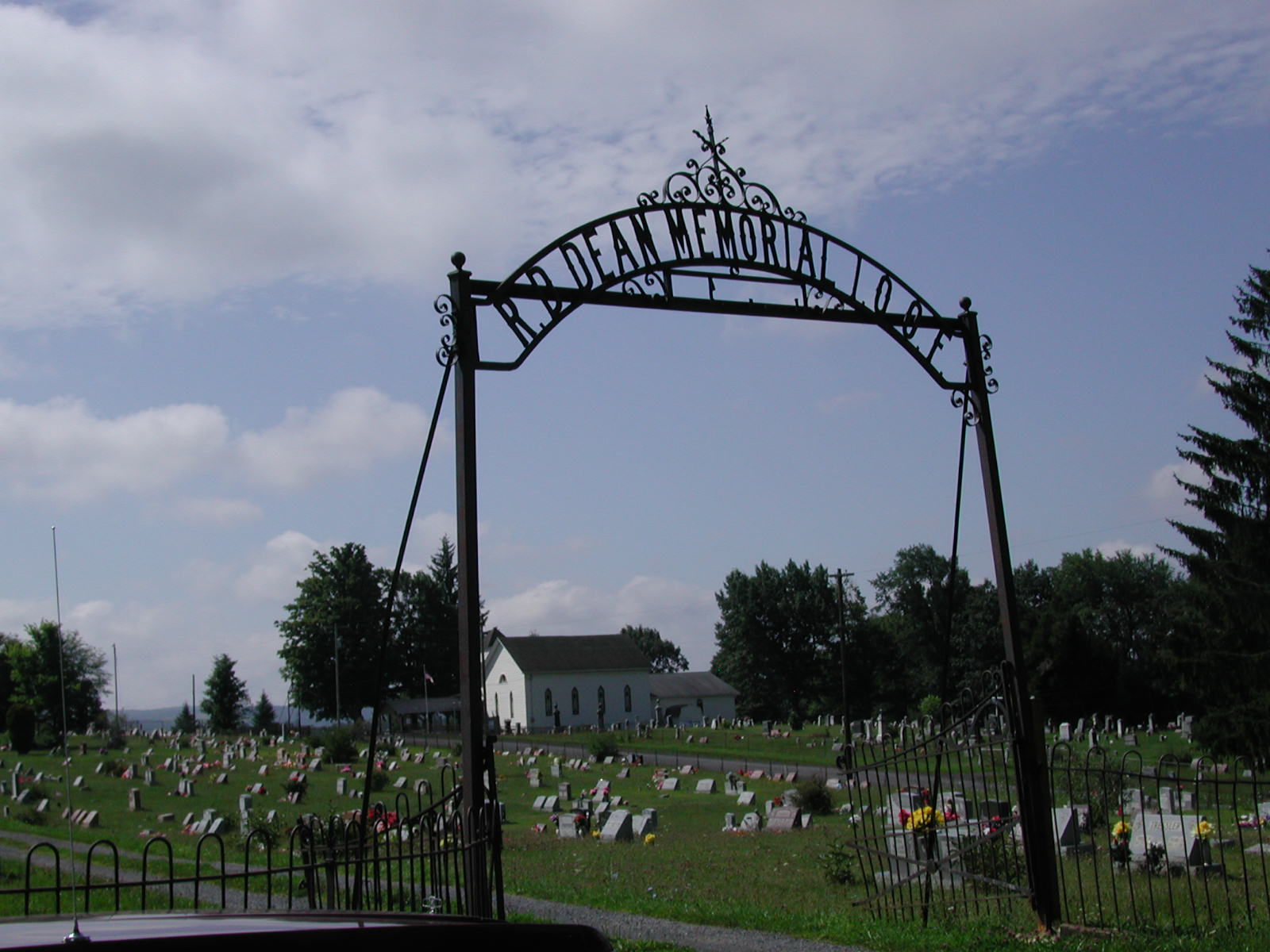 Theresa's Haunted History of the Tri-State: The Elk Garden Cemetery UFO