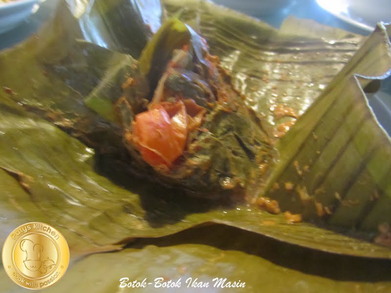 PATYSKITCHEN: BOTOK-BOTOK IKAN ASIN