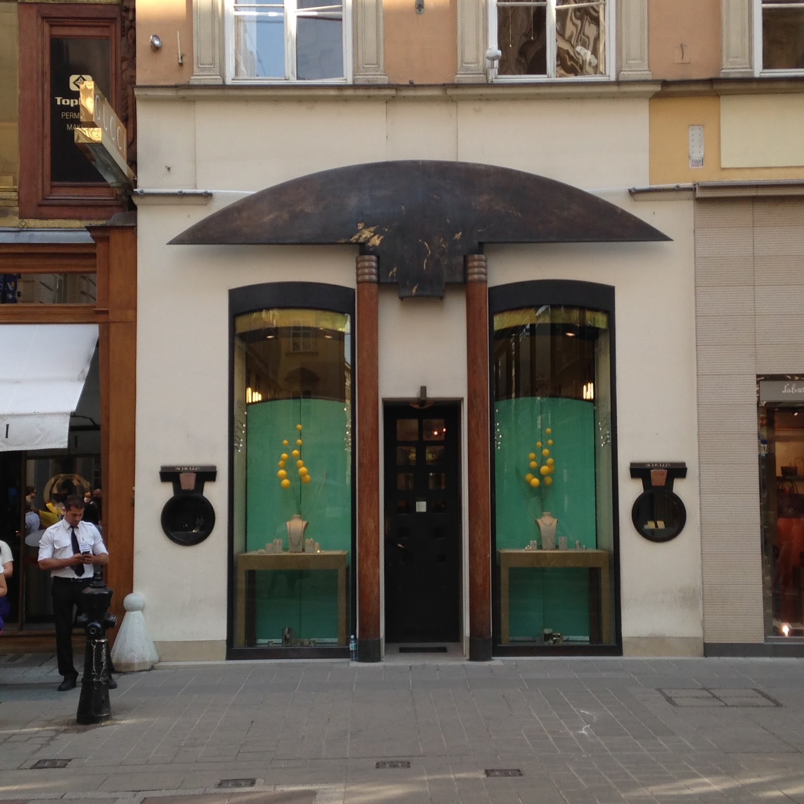 Christopher Pizzi TravelSketch: Shopping in Vienna with Hans and Loos