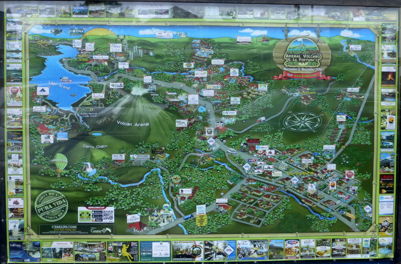 La Fortuna: contemplando el volcán Arenal.