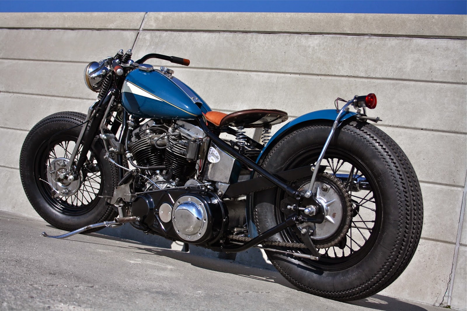 JAMESVILLE MOTORCYCLES: JAMESVILLE '48 EL PANHEAD BOBBER