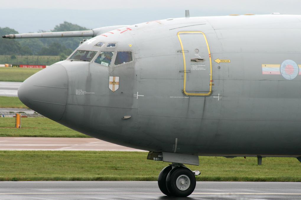 Robert Noëls Photos Raf E 3d Sentry Zh104 Arriving Into Man Heading For The Air Livery