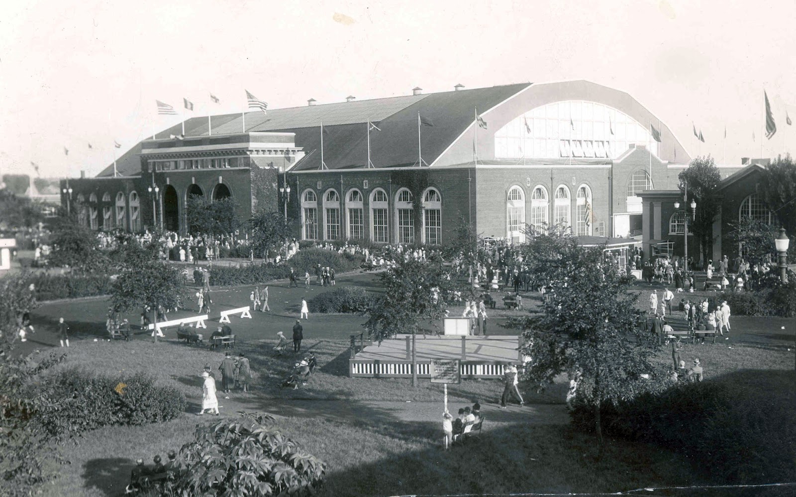 The Big E: Eastern States Exposition
