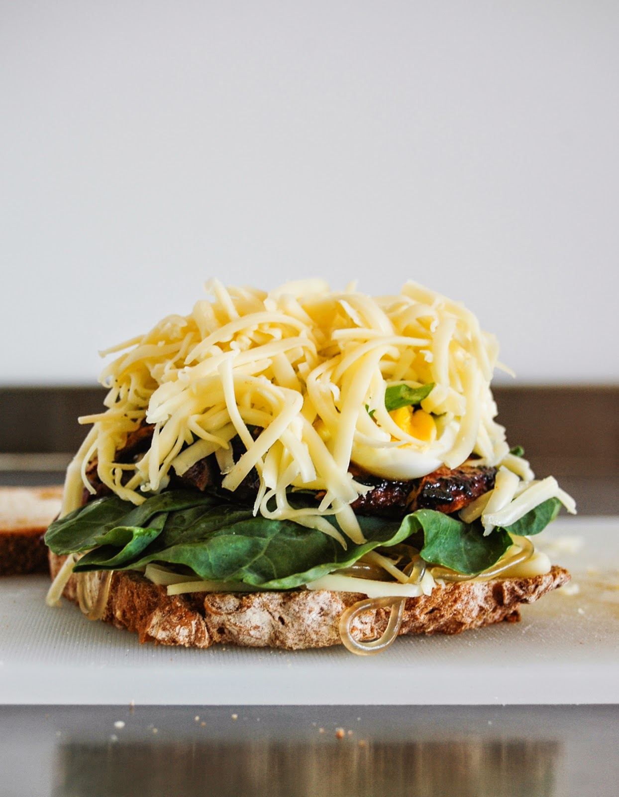 GLORIOUS SANDWICHES: RAMEN GRILLED CHEESE