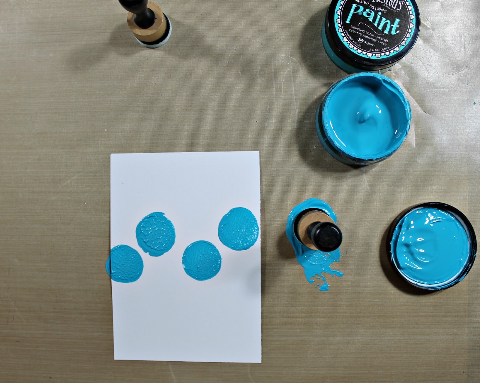 SPLITCOASTSTAMPER TUTORIAL - PAINT SWIPING - Daydreams In Paper