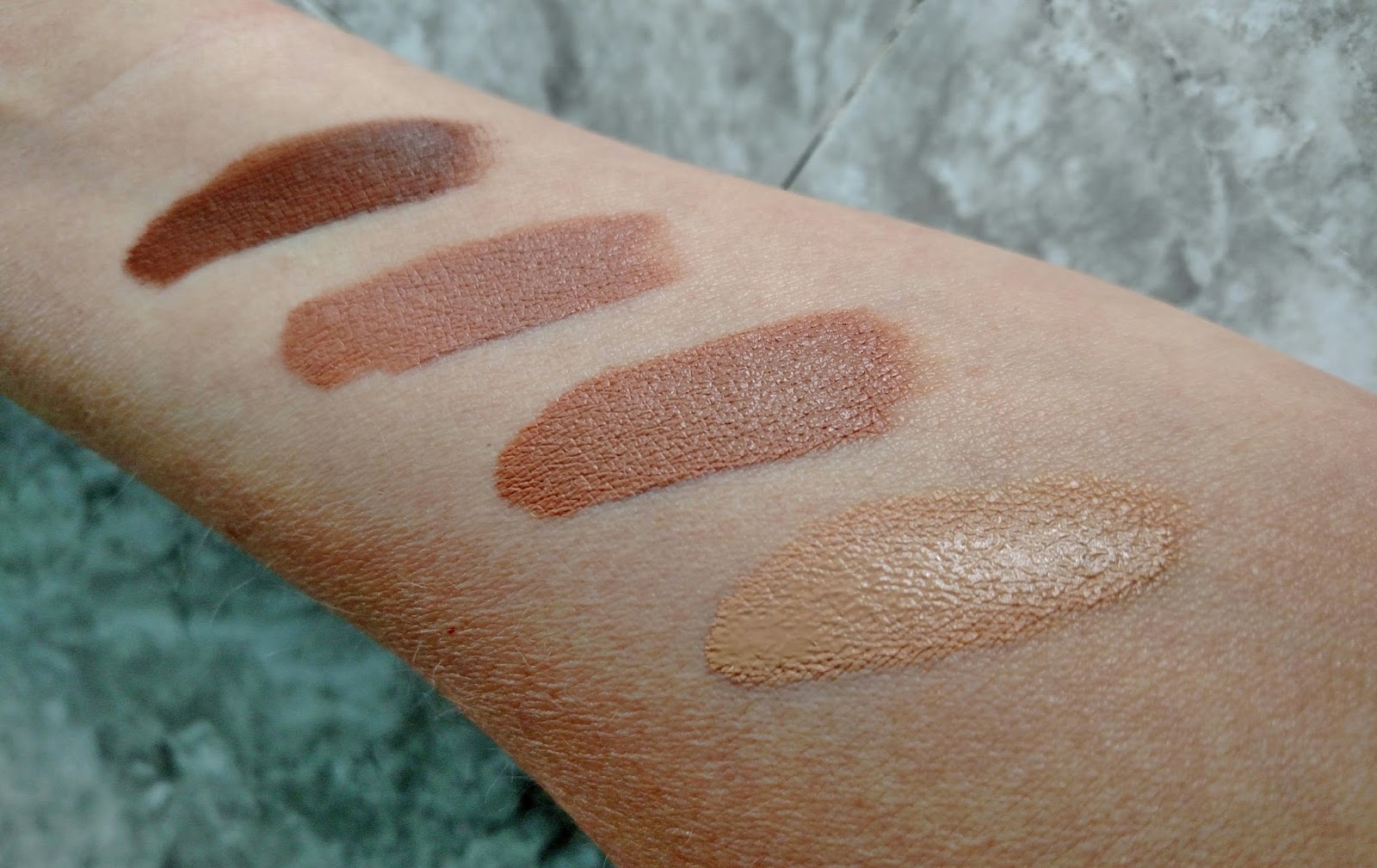 Lorac Pro Conceal/ Contour Palette review and swatches