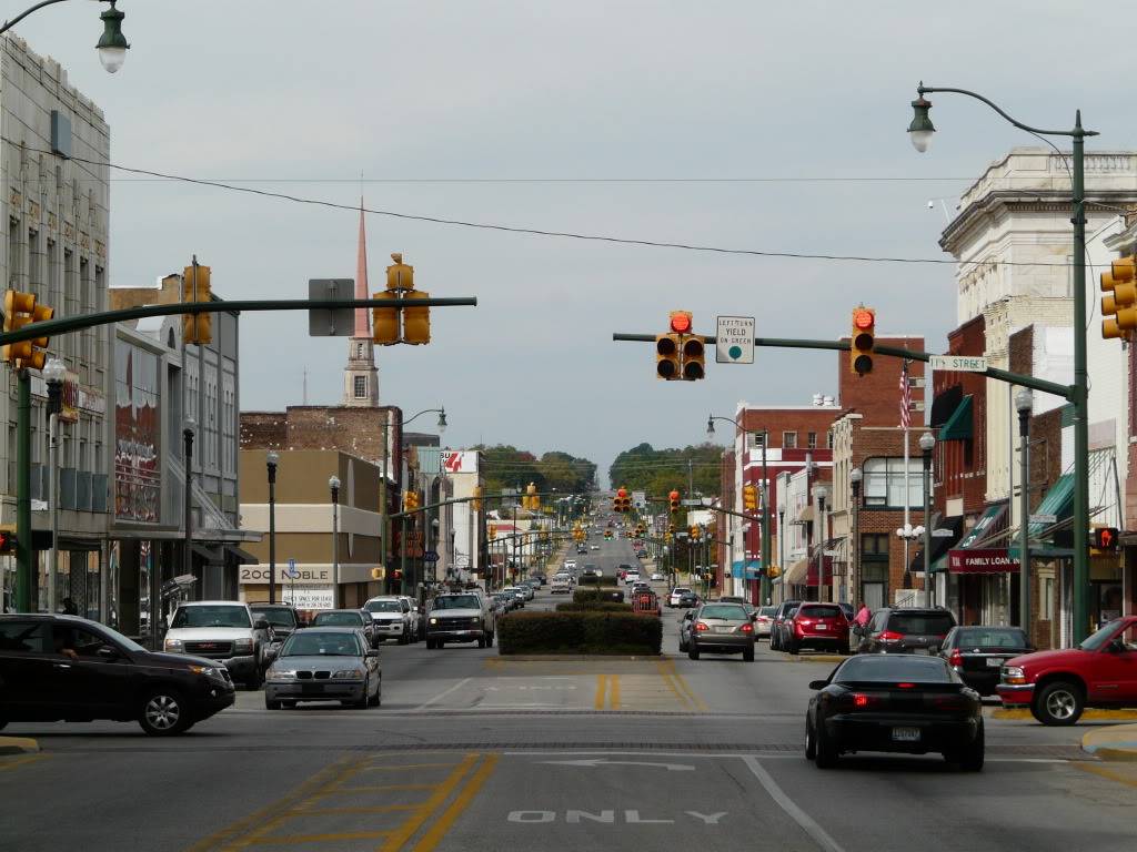 Anniston | Alabama | Estados Unidos - Fox Press™