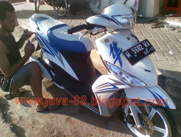 Java 88 Cutting Stiker: Yamaha Mio-J