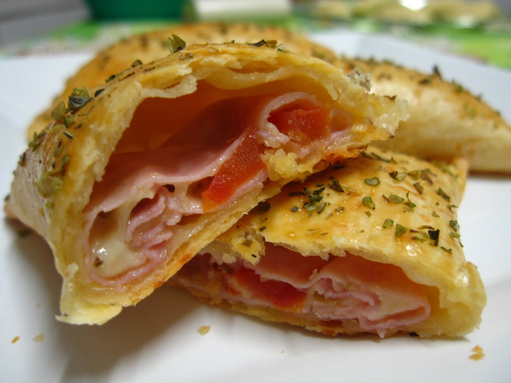 GASTRONOMIA JF BUFFET SOARES: PASTEL-DE-QUEIJO-É-PRESUNTO-ASSADO