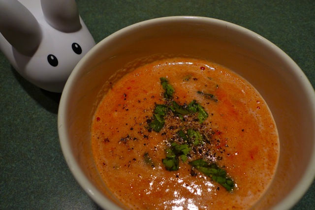 Year of the Labbit: Labbits Like: Chilled Strawberry-Rhubarb Soup