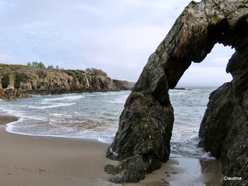 Le retour chez Canelle: La roche Percée