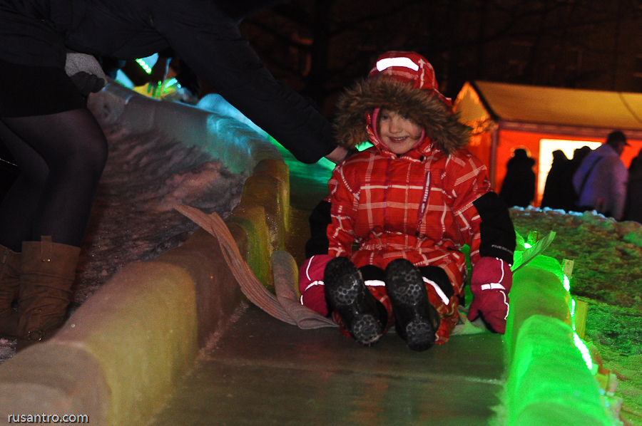 Ledus skulptūru festivāls pārsteidz rūdītu skeptiķi