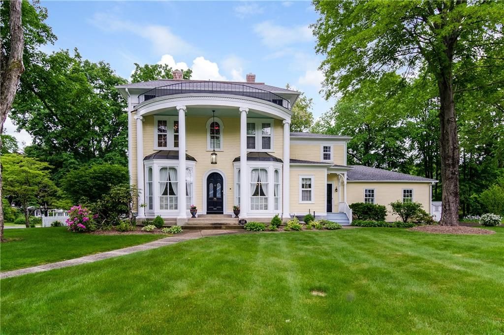 Sweet House Dreams: 1875 Victorian in Unionville, Connectucut