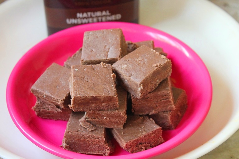 Homemade Chocolates Recipe | Chocolates with Cocoa