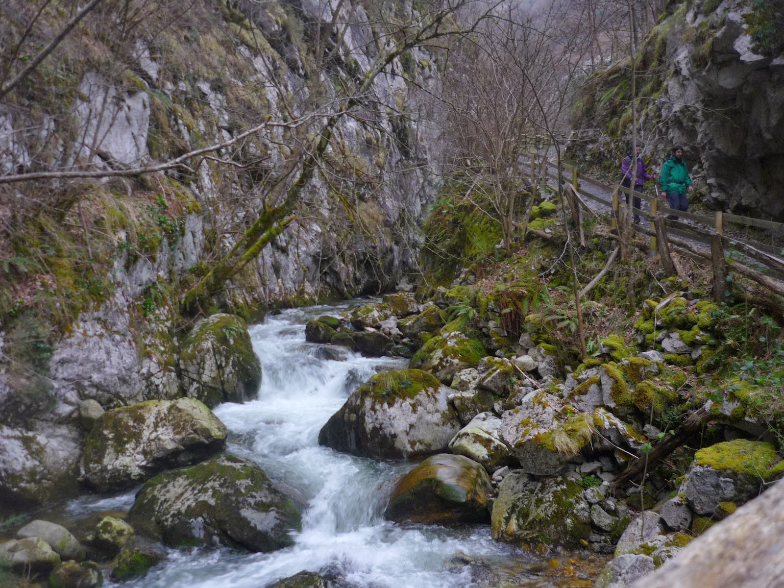 Camudando'l camín: Caliao (Casu) - Cabeza L'Arcu