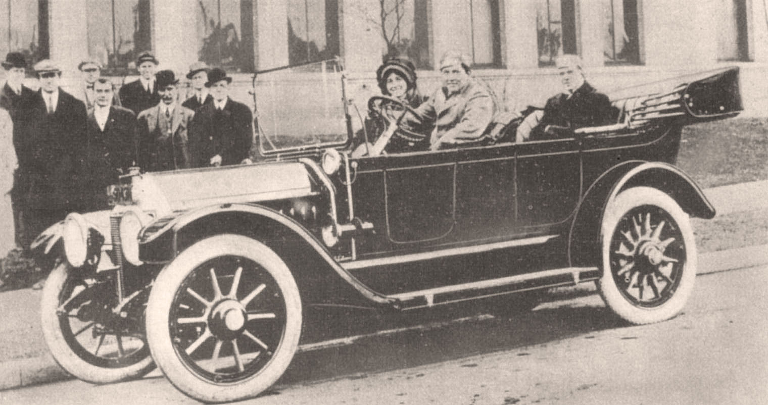 Archivo de autos: Chevrolet Classic Six