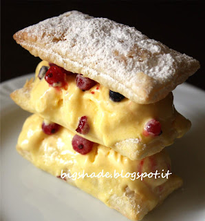 BigShade: mini millefoglie con crema al mascarpone e frutti di bosco