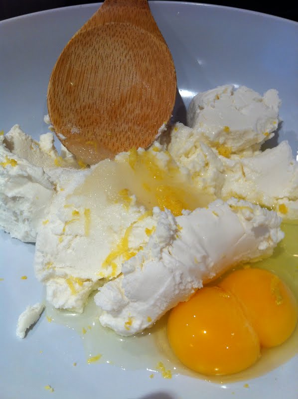 I AM WOMAN, Watch me cook!: Dark Chocolate Brownies with Lemon Chevre