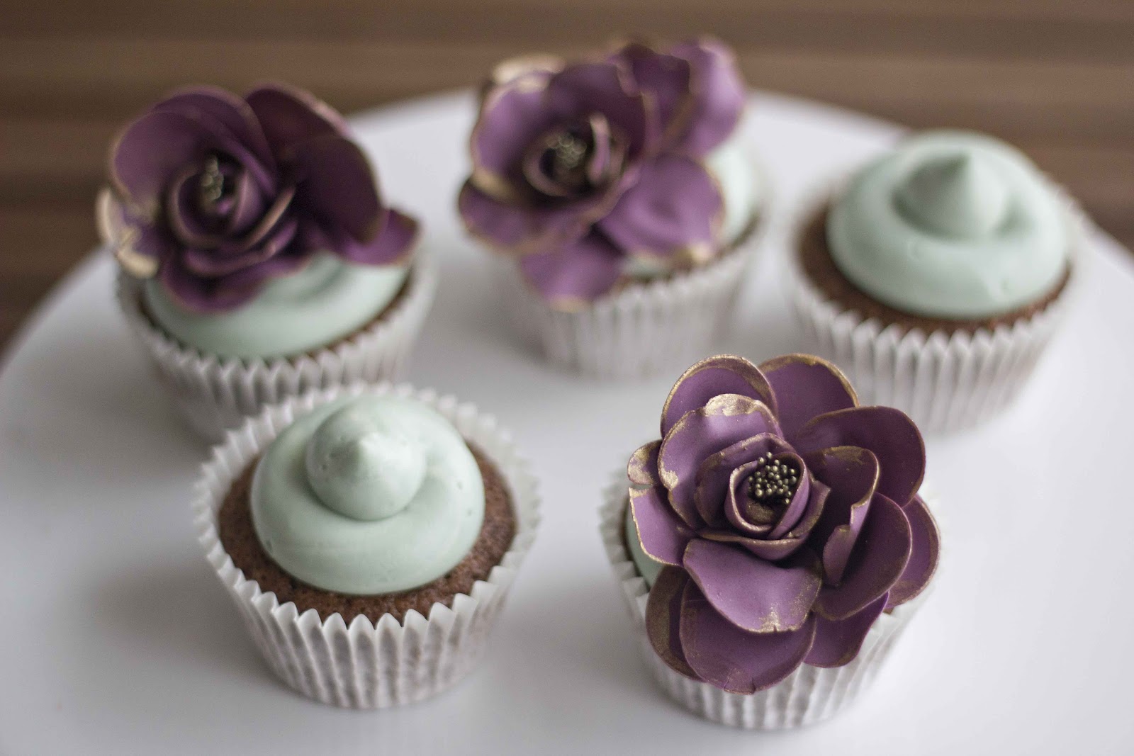 eat pray bake: Flower Child