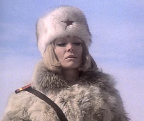 PERRA MUERTE: DYANNE THORNE