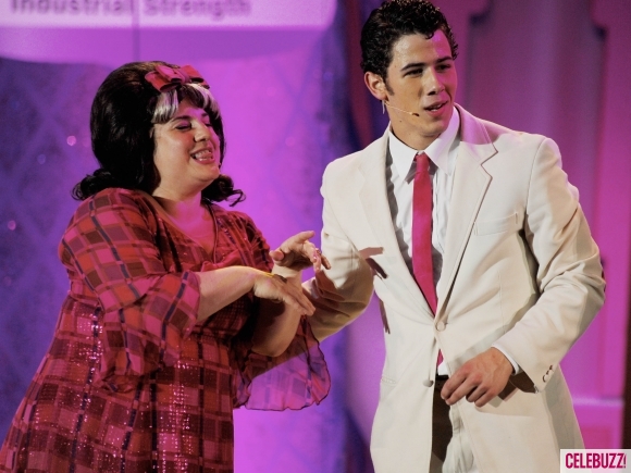 TODO SOBRE DAMIAN: el chico bonito de la semana: Nick Jonas