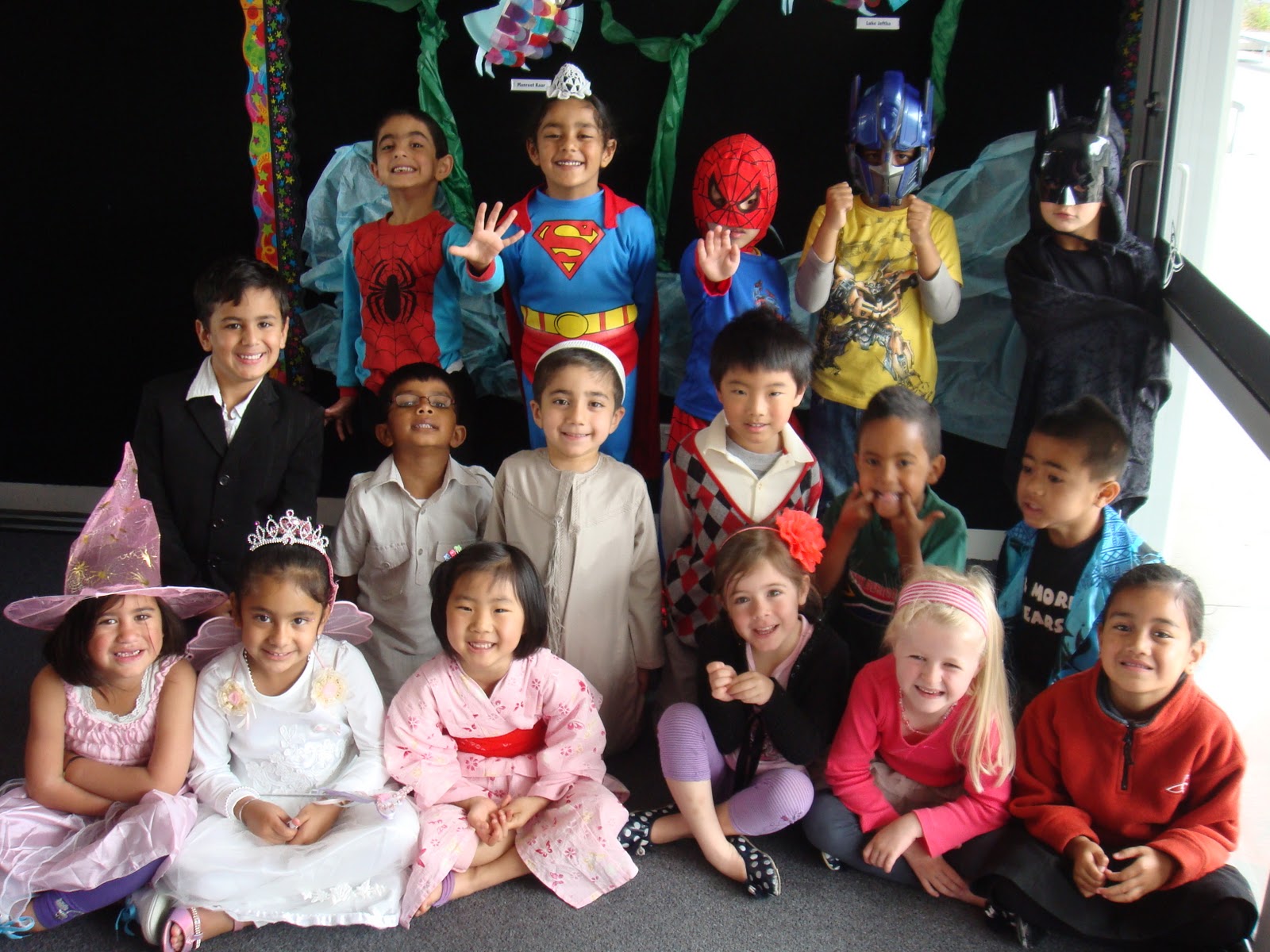 MHP LZ14 2011: Cultural and Costumes Mufti Day