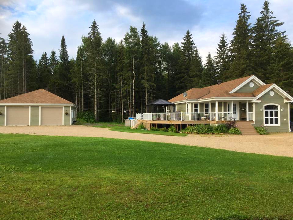 Prefab Homes - Modular Homes - Canada: BMR Yvon Champoux Homes