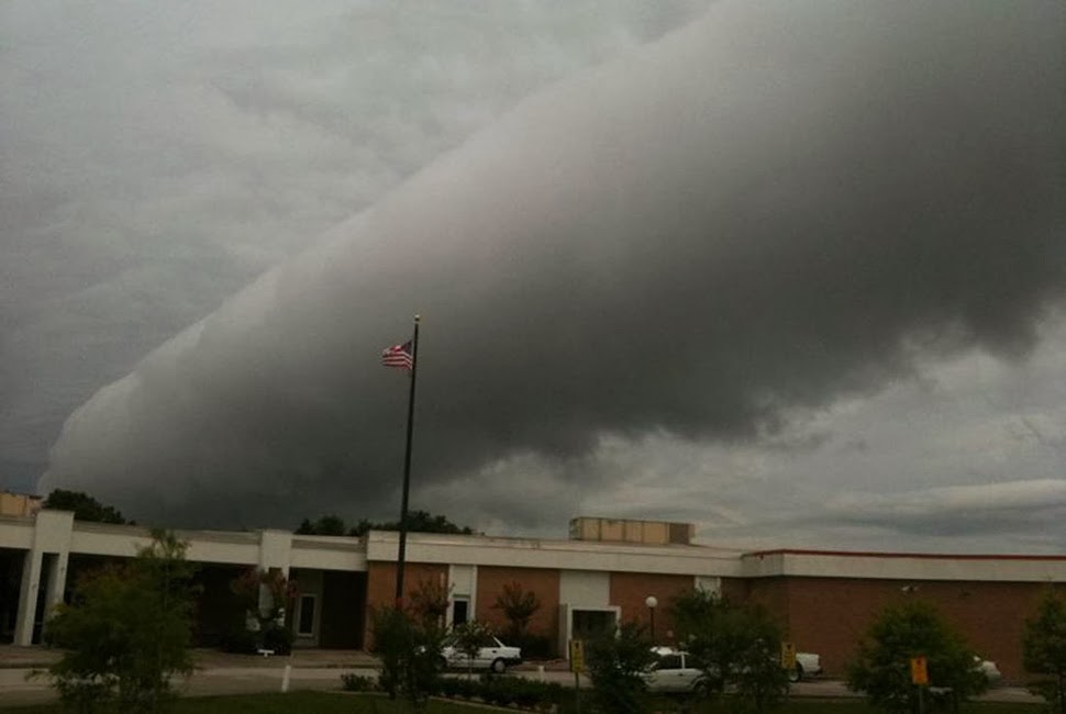 Viajando na Geo: Nuvem Rolo