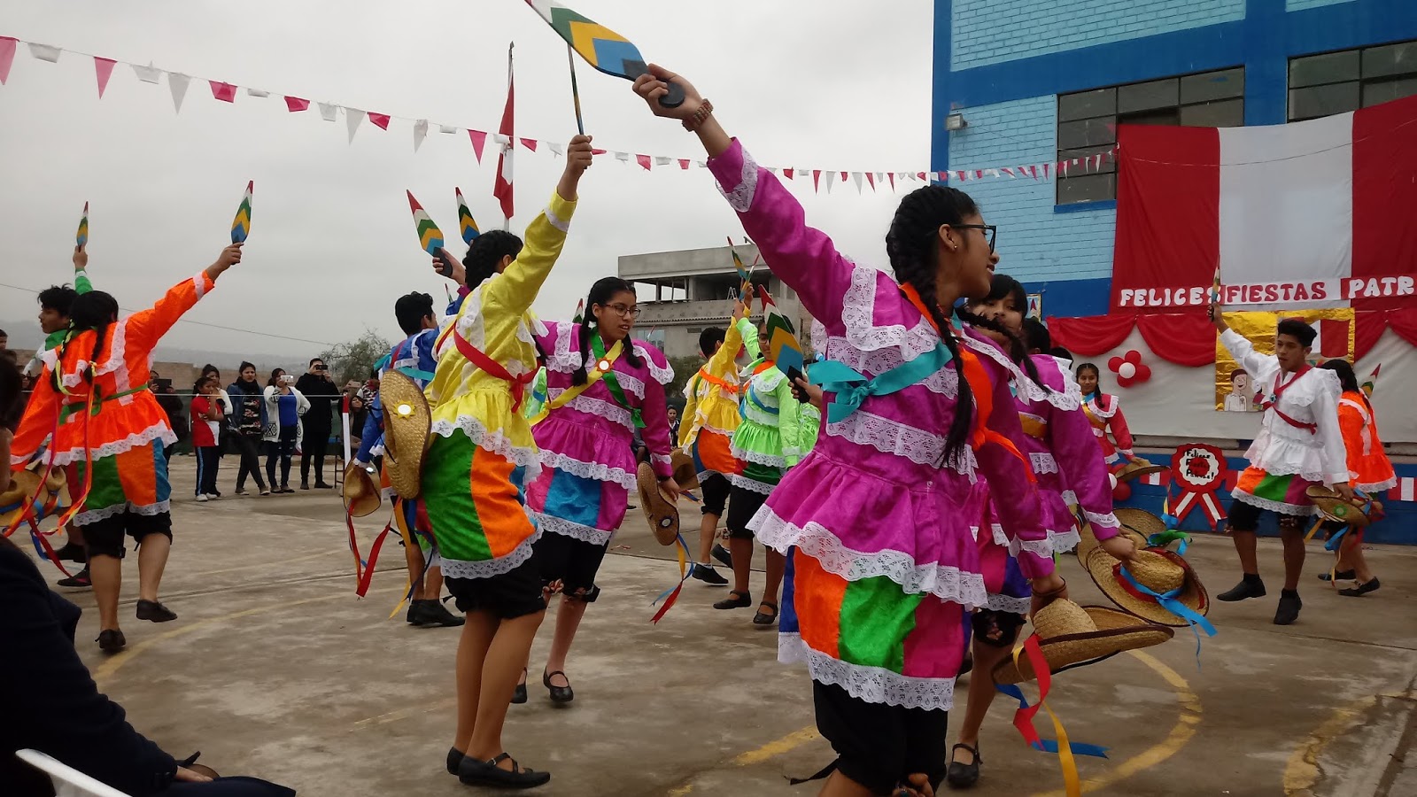 I.E. 6086 - SANTA ISABEL : FIESTAS PATRIAS SANTA ISABELINAS