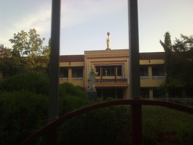 KARBONN: St. Joseph's College Devagiri,Calicut,Kerala,India