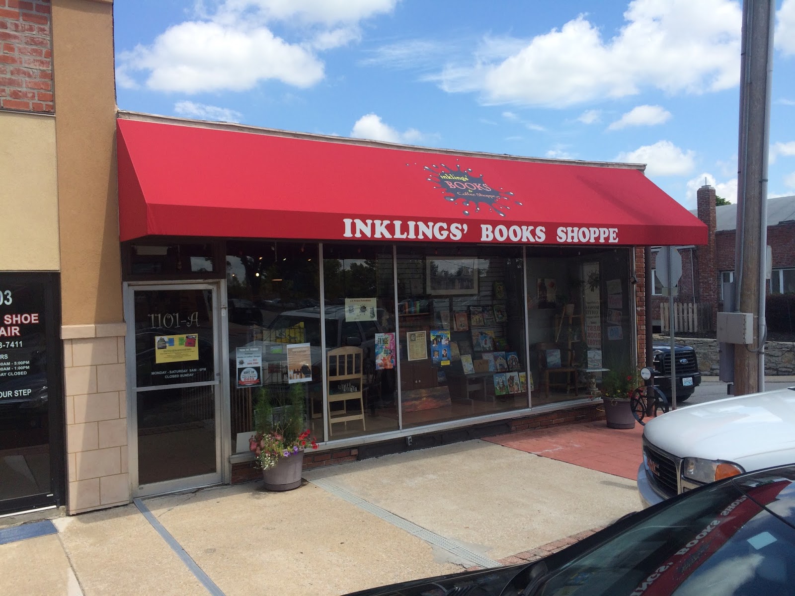 The Indie Bob Spot: Inklings' Books & Coffee Shoppe - Blue Springs, MO