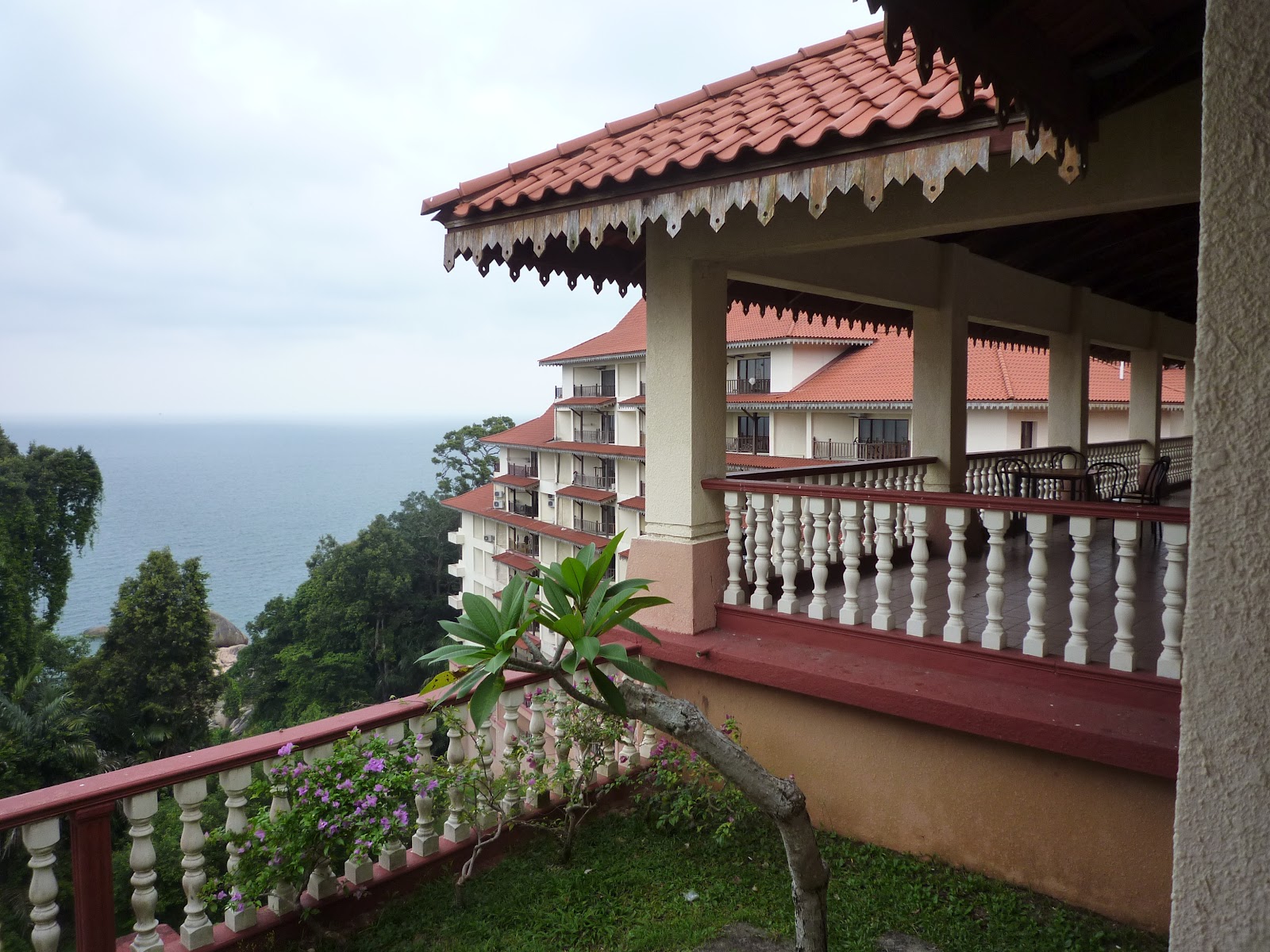 Go Travel and Living: Kuantan, Pahang...Tembeling Resort...Crocodile Rock