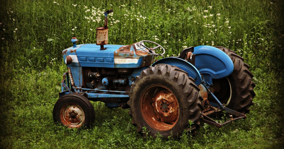 Two Bears Farm and the Three Cubs: Steiner - New Parts for Old Tractors ...