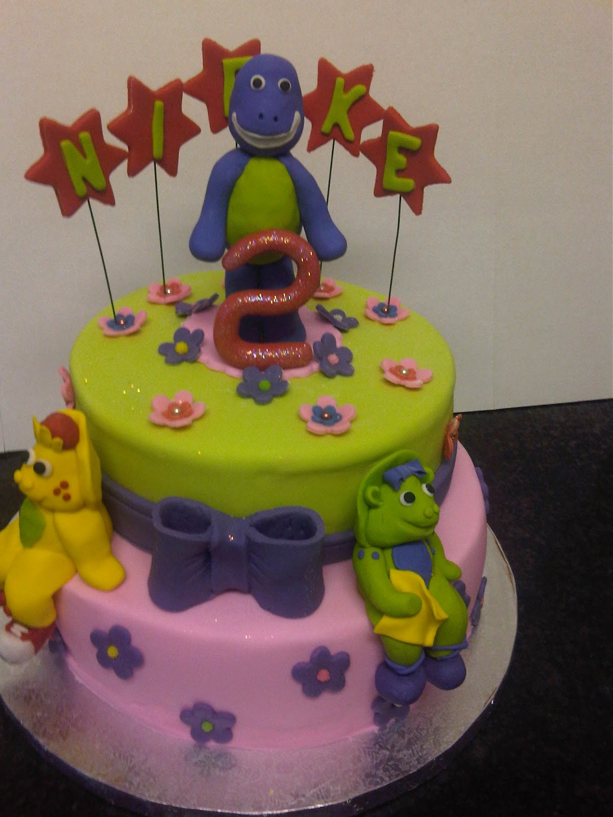Welcome to Just Iced: Barney and friends cake!
