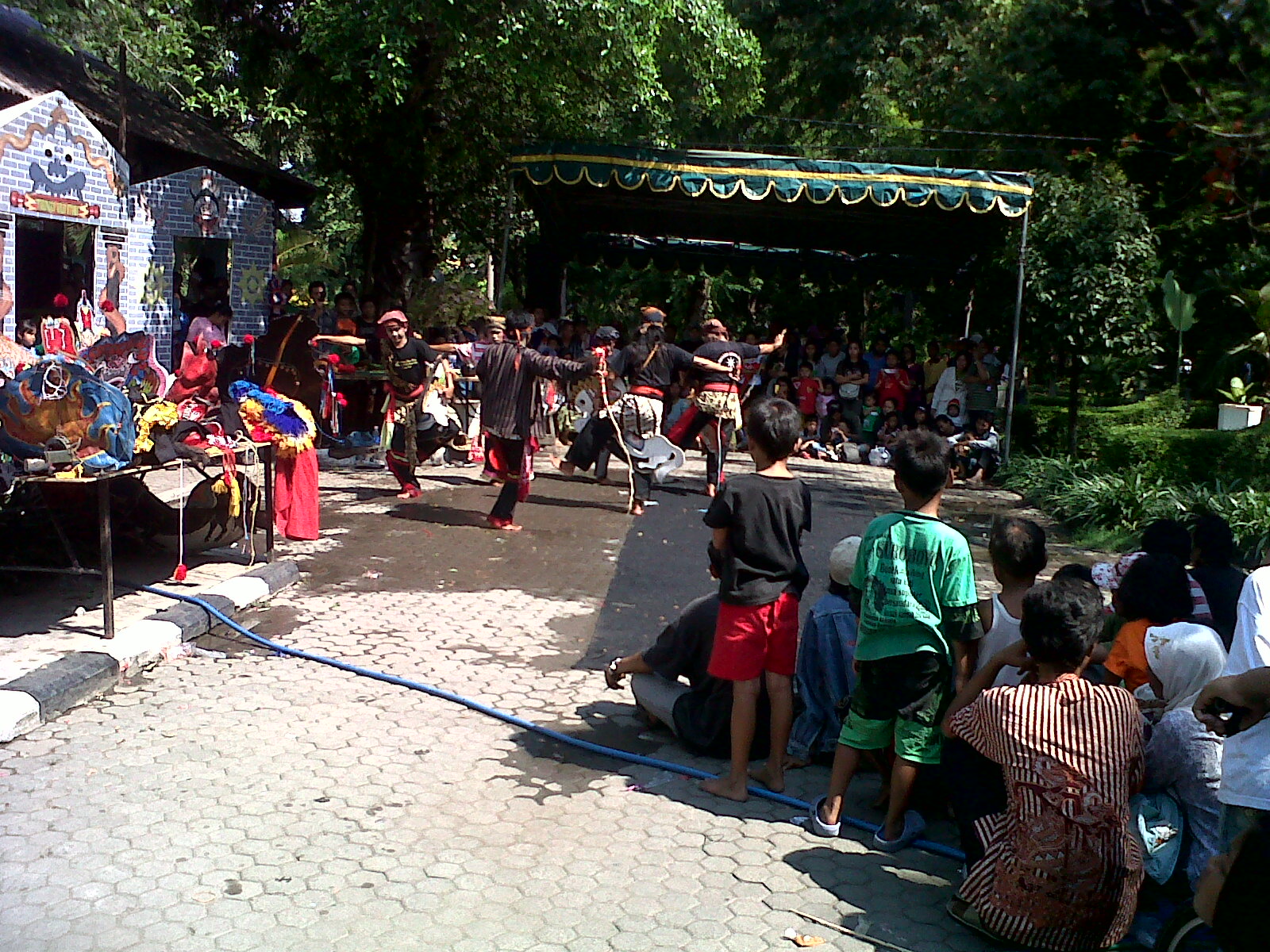 Best Travel Destinations: Jaran Kepang aka Jathilan: Traditional Dance ...