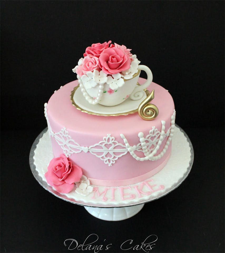 Delana's Cakes: High tea cake